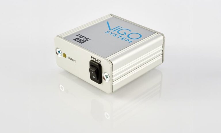 TE冷却器コントローラーとプリアンプ電源 VIGO Photonics - FITリーディンテックス株式会社